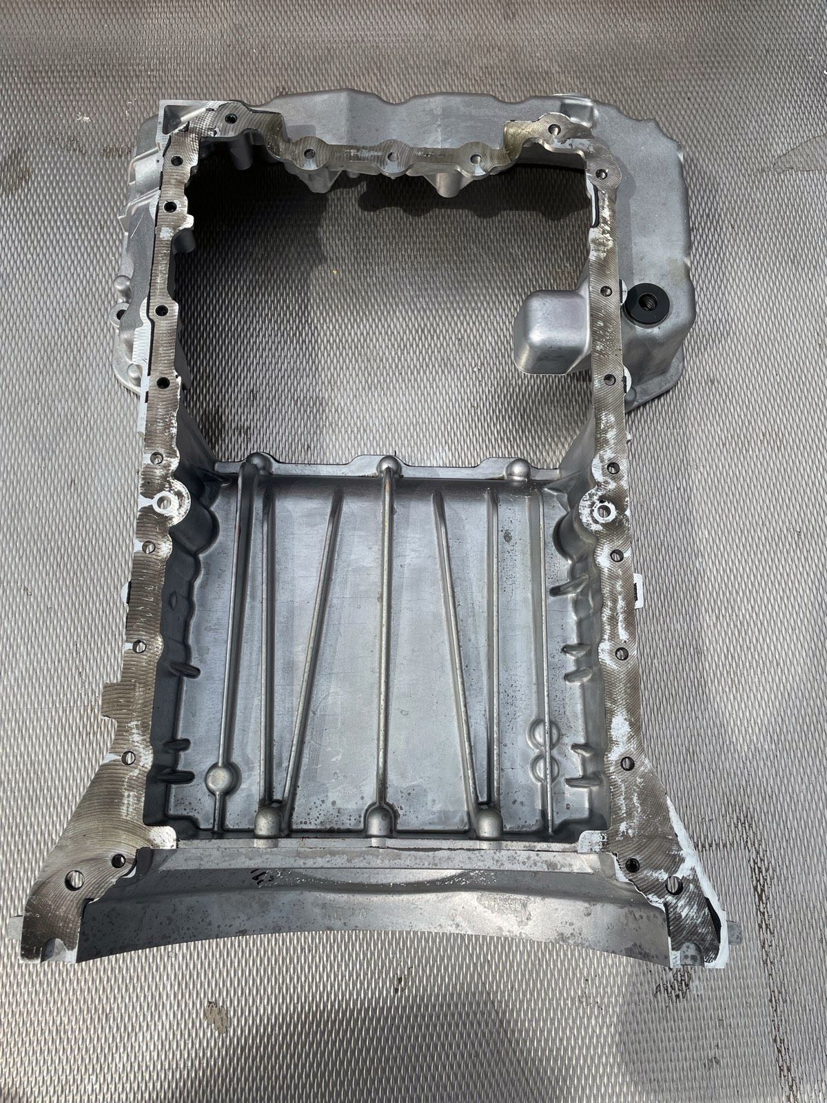 GENUINE Mercedes Engine OM642 Parts – RadBoxx