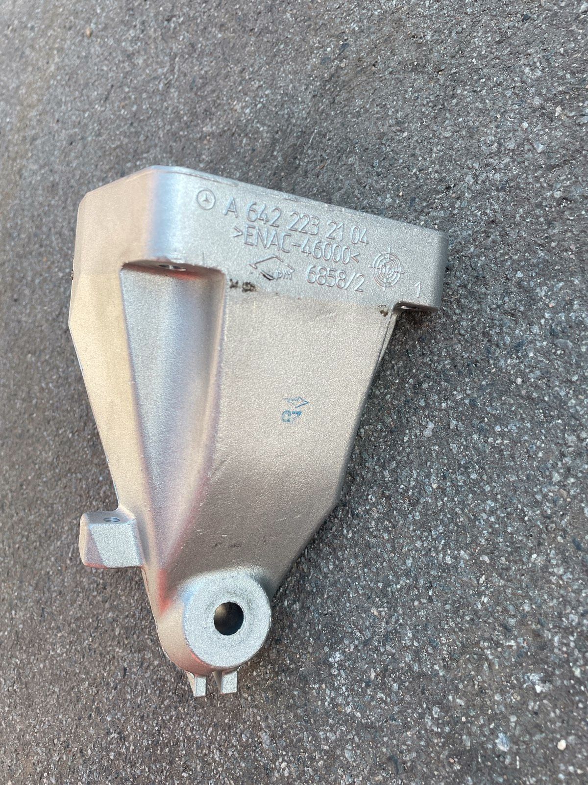 GENUINE Mercedes Engine OM642 Parts – RadBoxx
